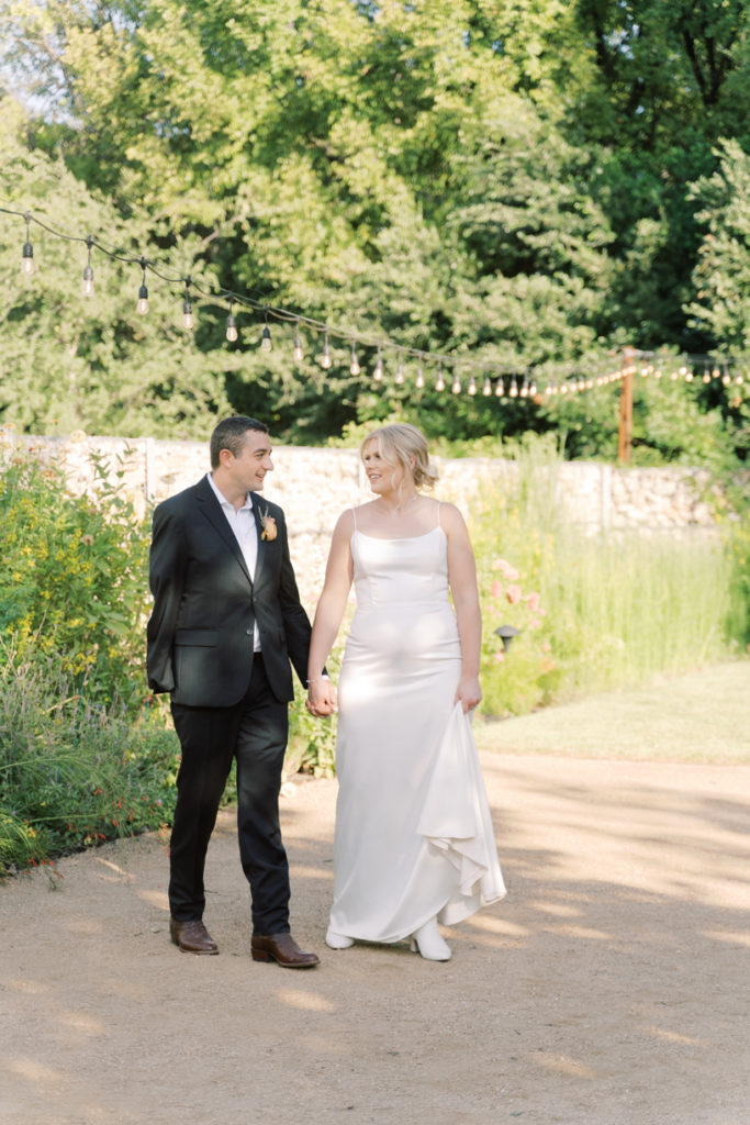 Springdale Station Wedding | Holly Marie Photography